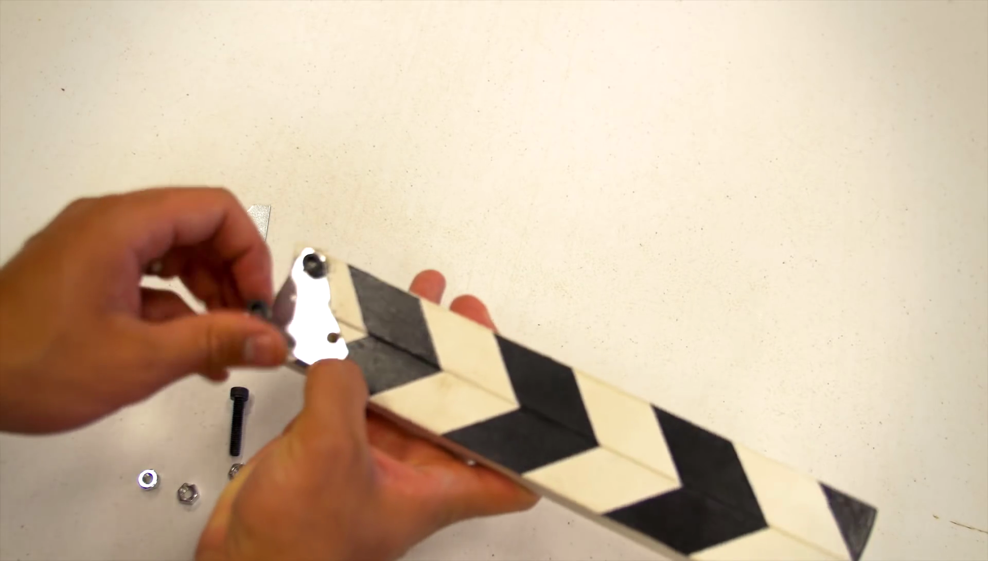 17 Steps on How to Create Your Own Clapperboard like the Professionals